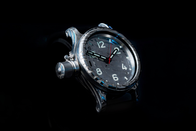 Cosmos watch collection - Meteorite on your hand